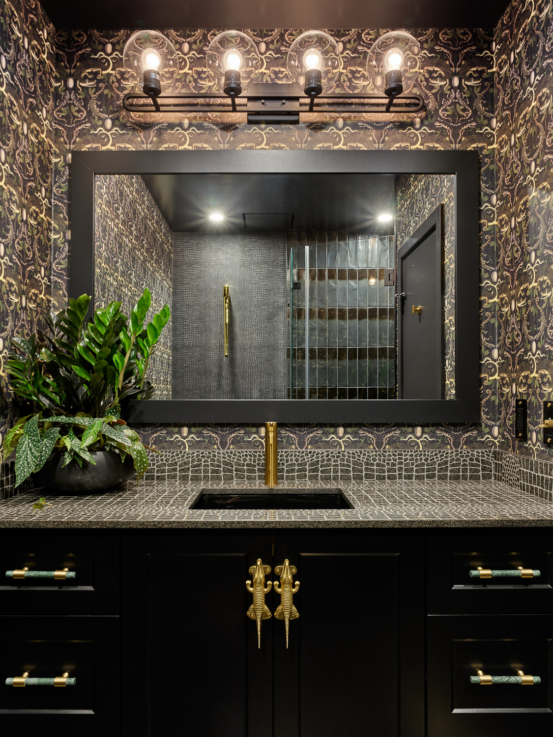 Crocodile Dundee - Savin By Design